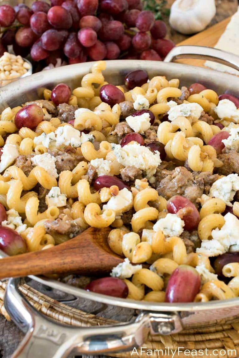 Pasta L'uva with Gorgonzola