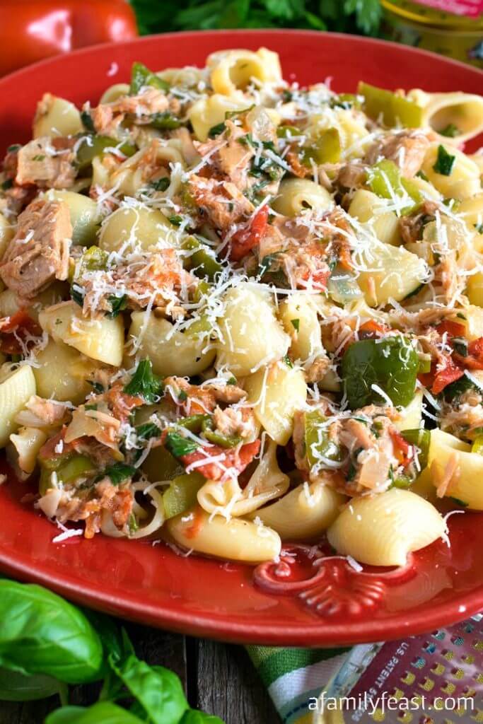 Pasta con Tonno - A Family Feast®
