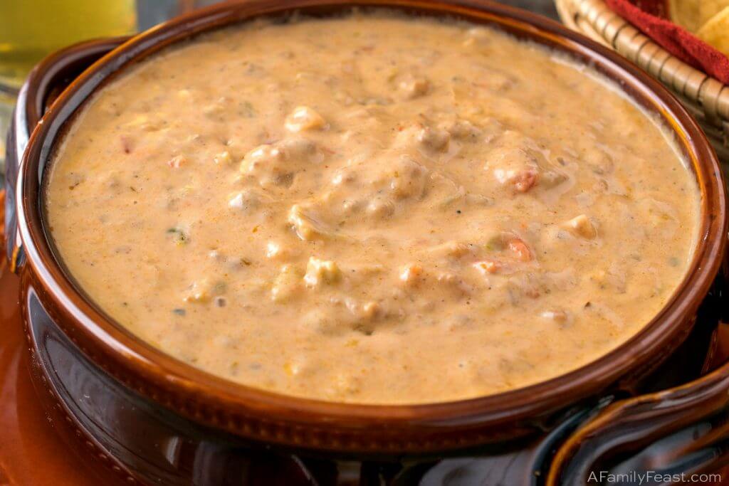 Queso con Carne - A Family Feast®