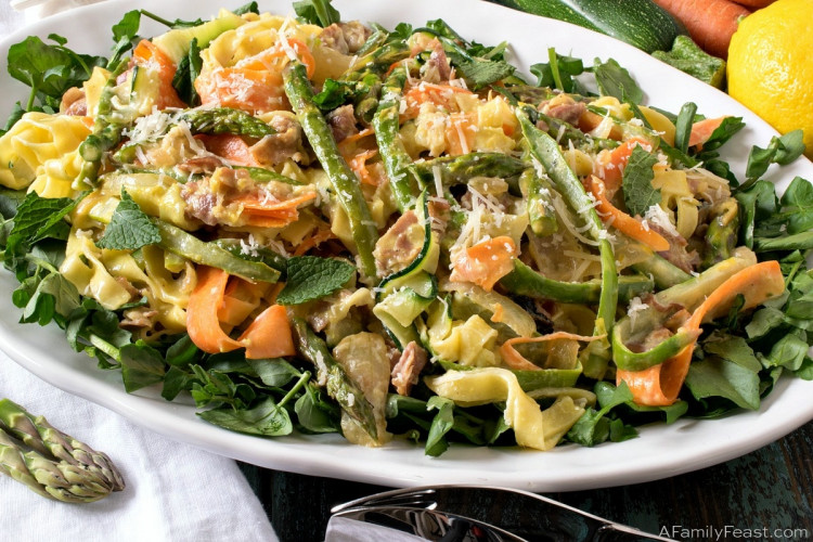 Creamy Pasta Primavera - A Family Feast®