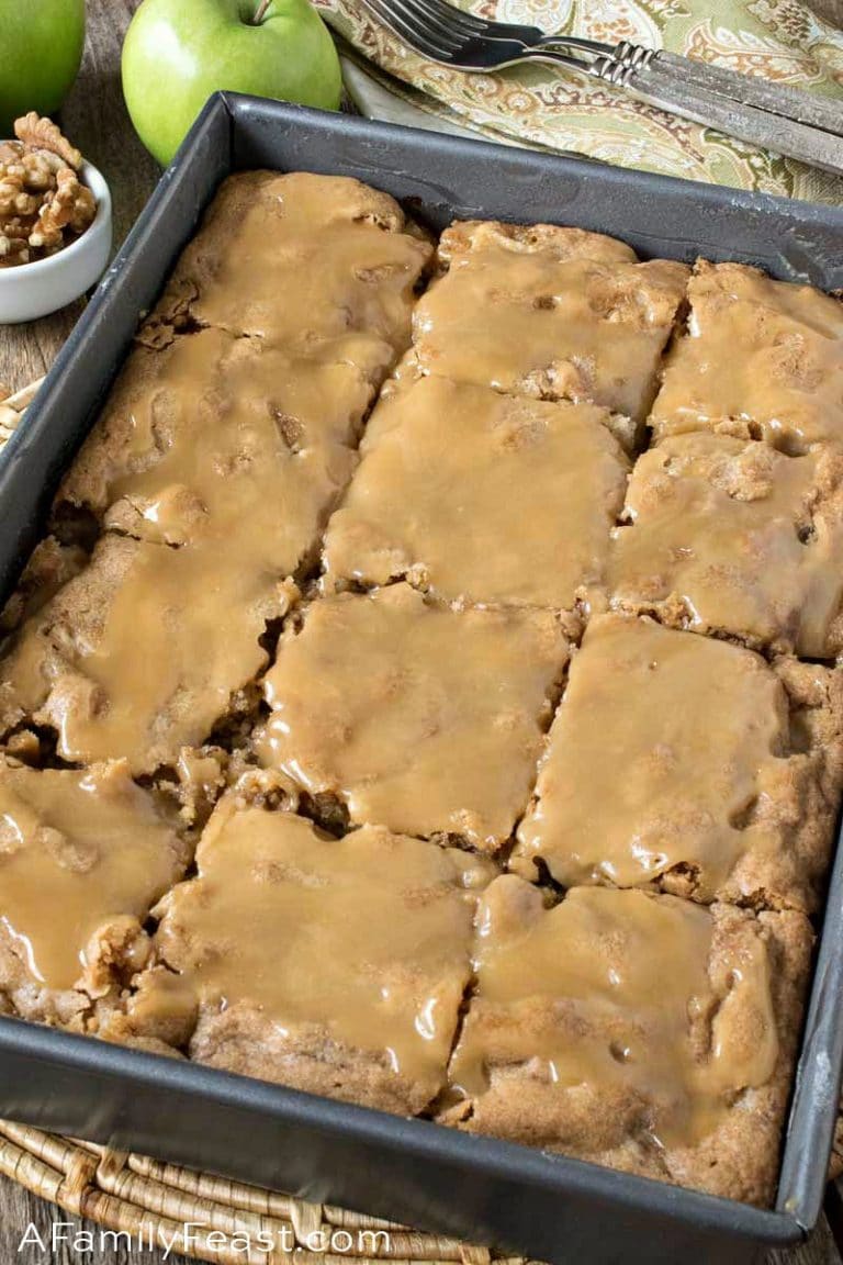 Apple Dapple Cake - A Family Feast®