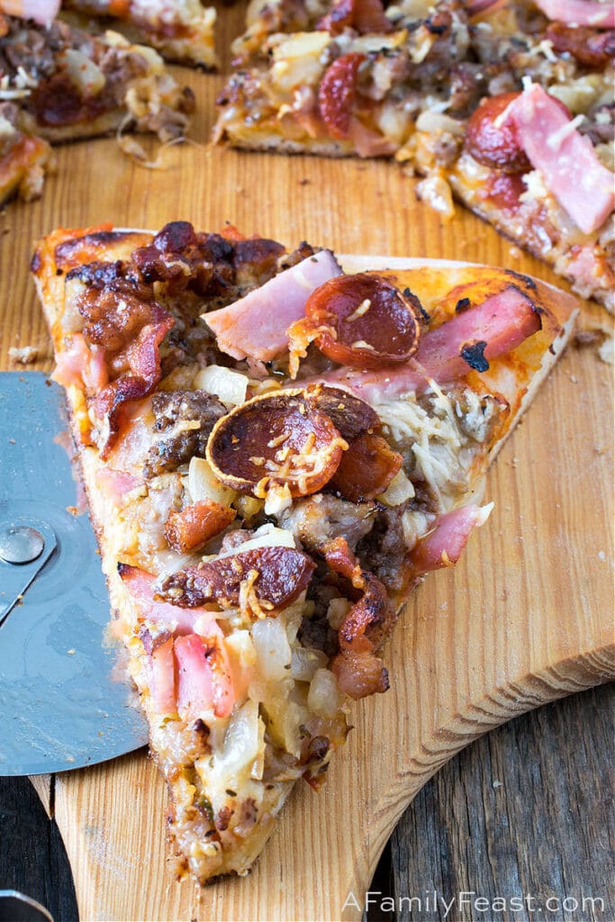 Meat Lover’s Pizza - A Family Feast®