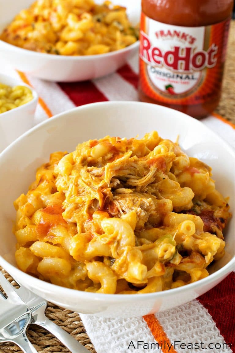Buffalo Chicken Macaroni and Cheese - A Family Feast®